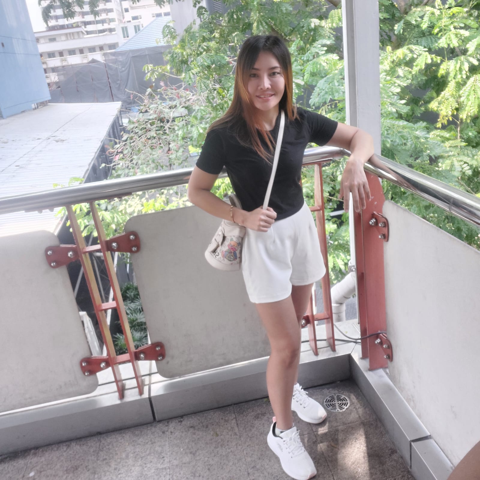 Thai Frau in Bangkok: Baitoey | ThaiSingleReisen.com